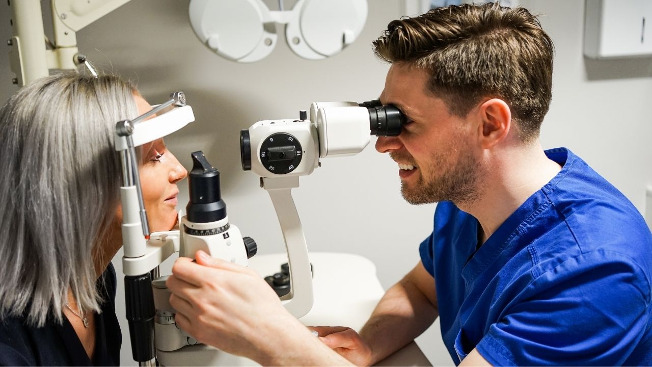 How to know the right cataracts surgery for you - GX Optical Australia